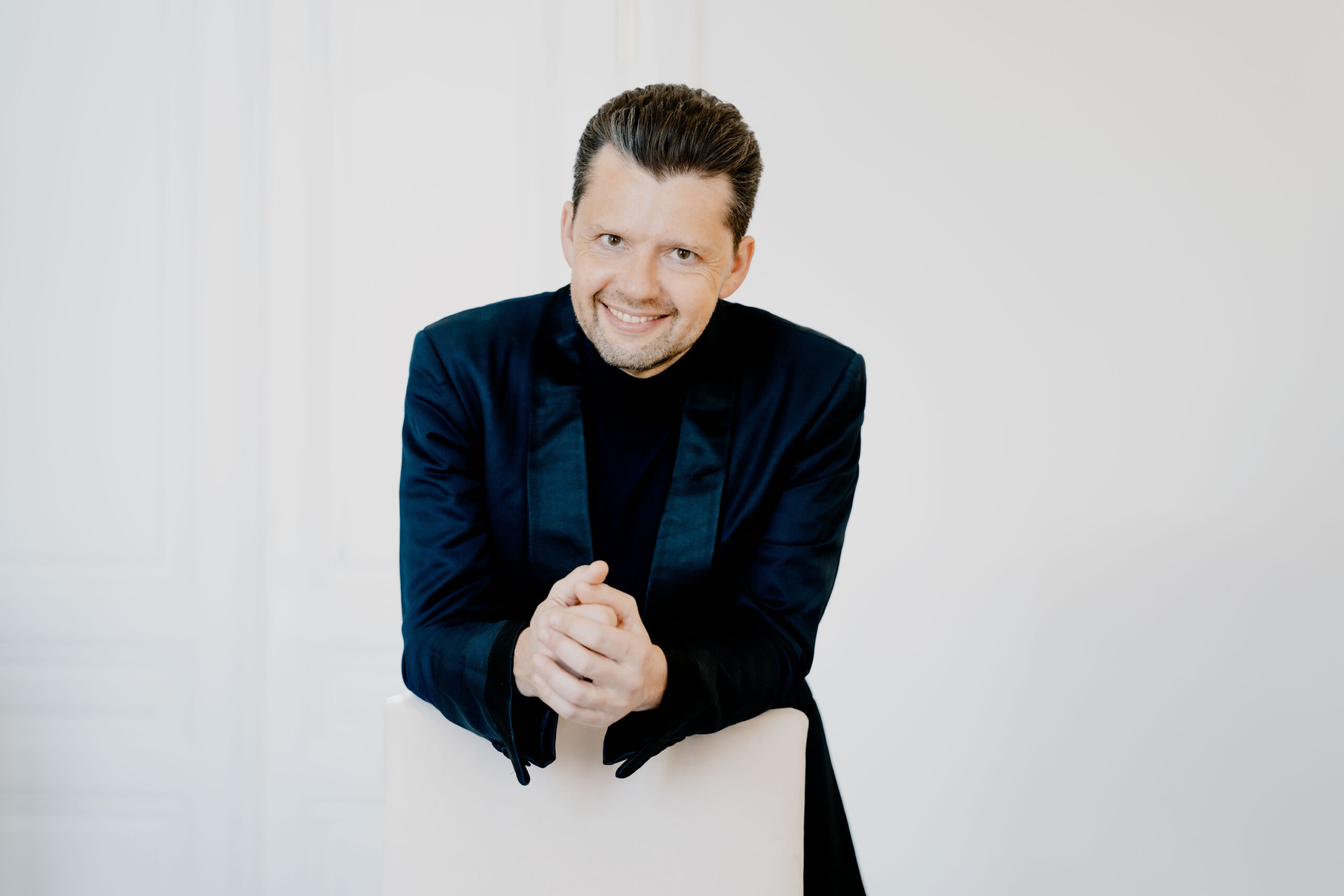 Julian Rachlin | Conductor, Violinist, Violist, Artistic Director